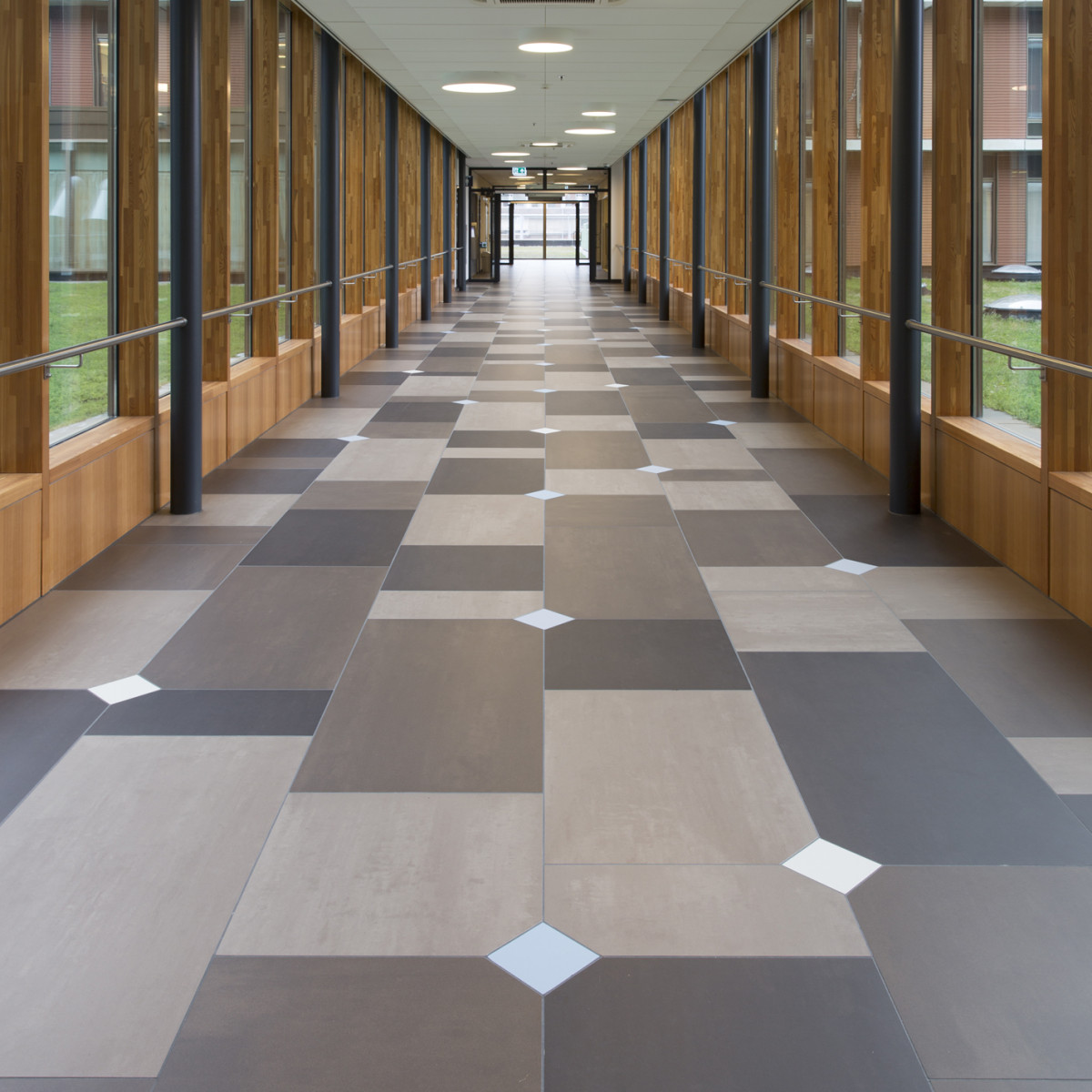 Delft tiled floor - a Dutch custom design > Inspiration > View tile series