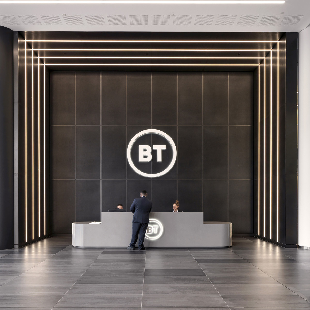 Designing a large office: tile flooring for Three Snowhill ...