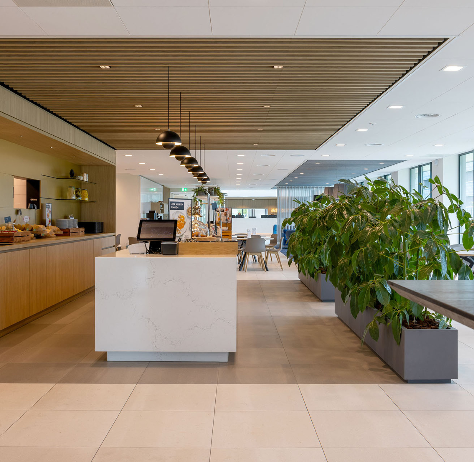 RF0947: Interconnect > View tile series