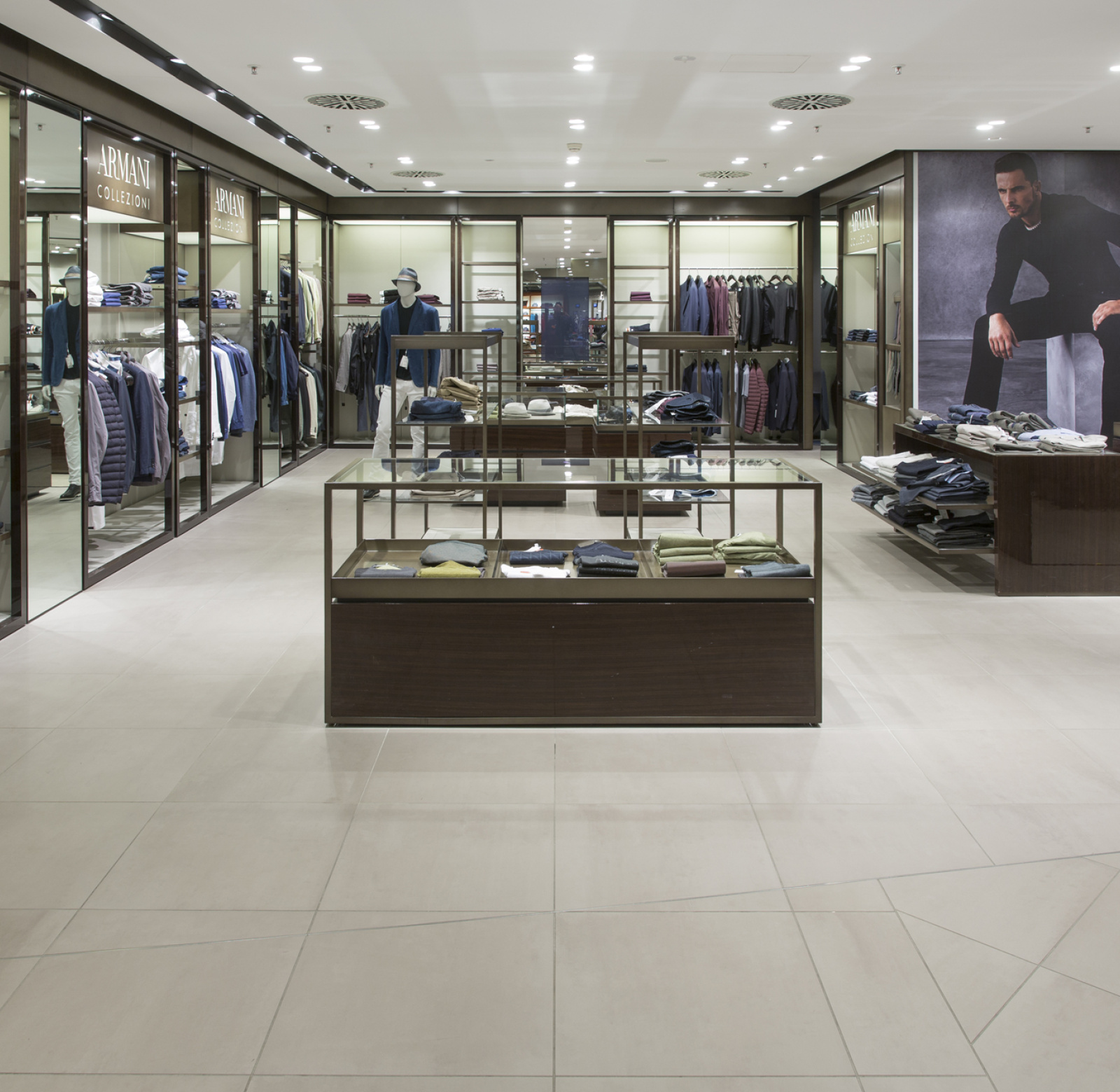 RF0280: Jelmoli > View tile series