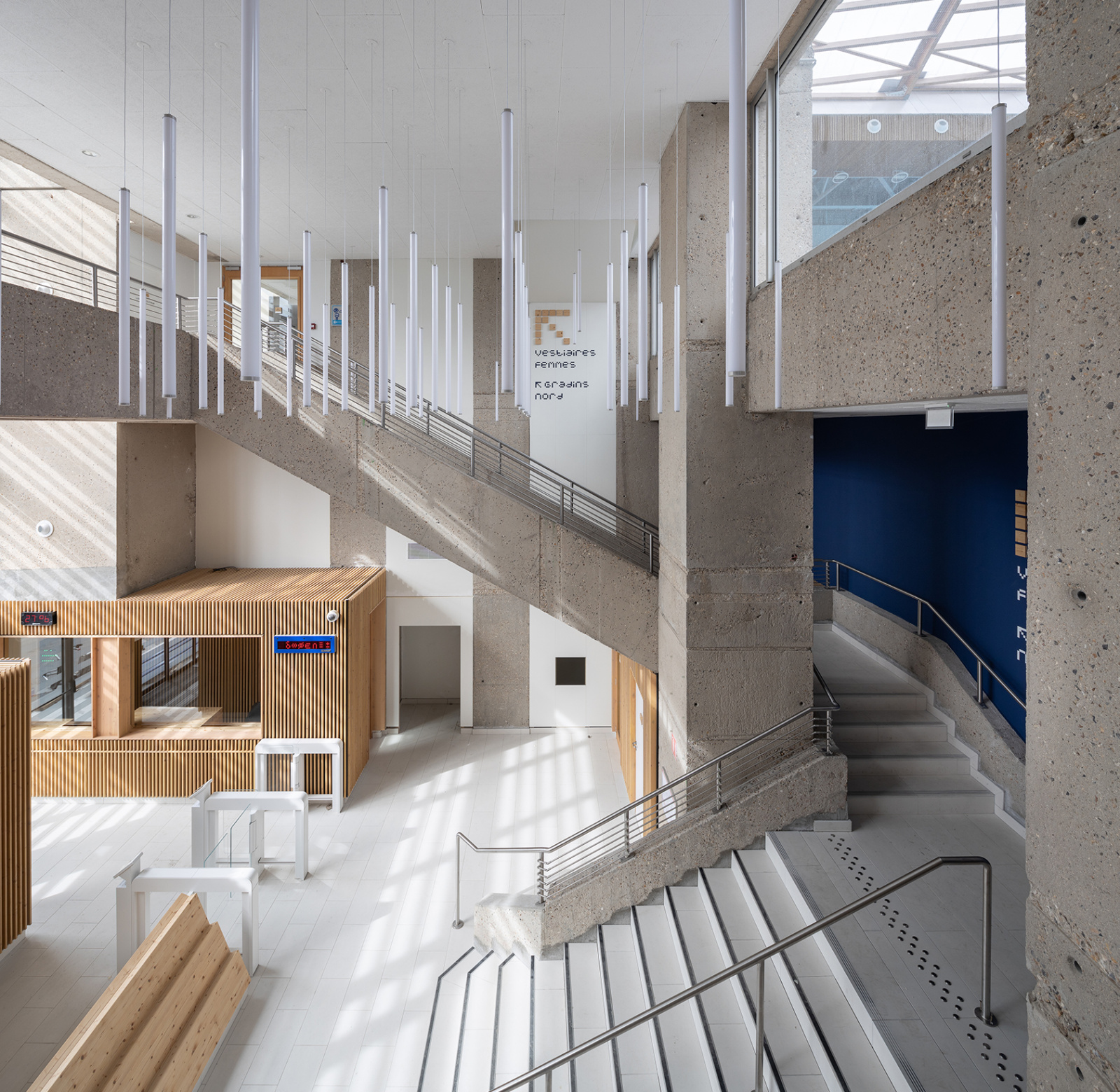 RF0945: Piscine Georges Vallerey > Modular length (inch)