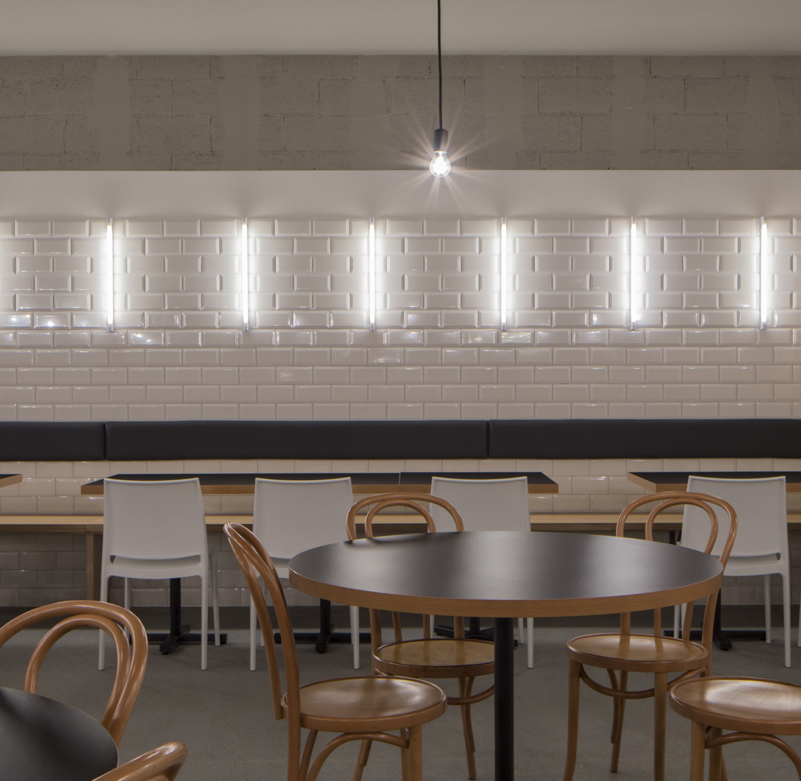 RF0656: Roadside living room > Modular length (inch)