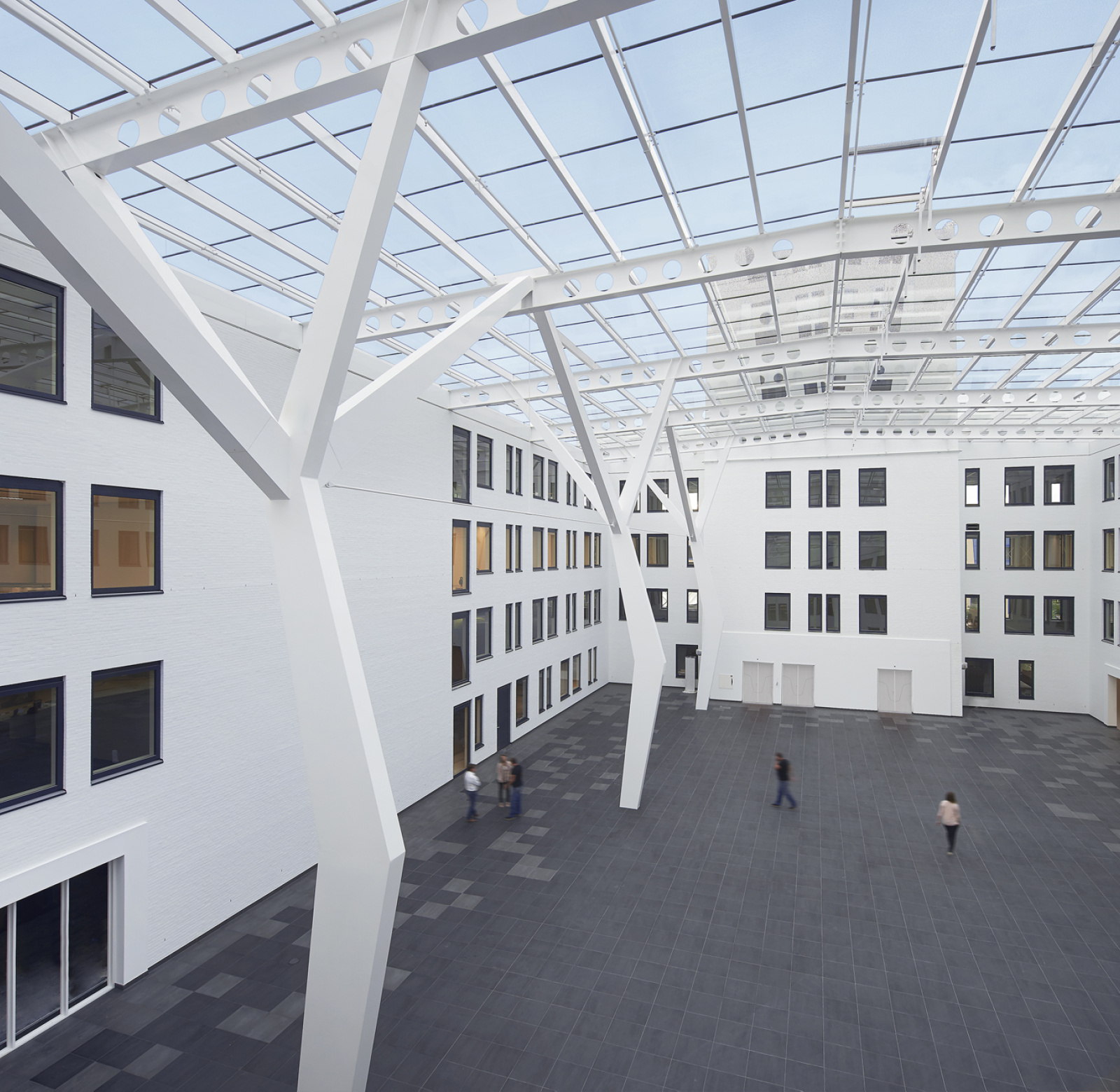 RF0653: Business Technology Innovation Center > Modular length (inch)