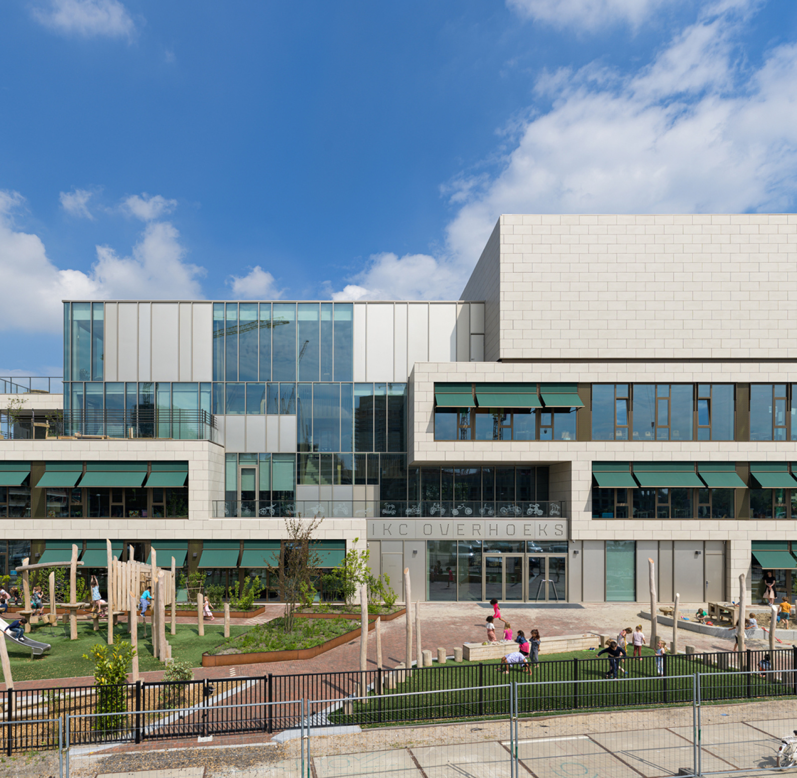 RF0917: IKC > View tile series