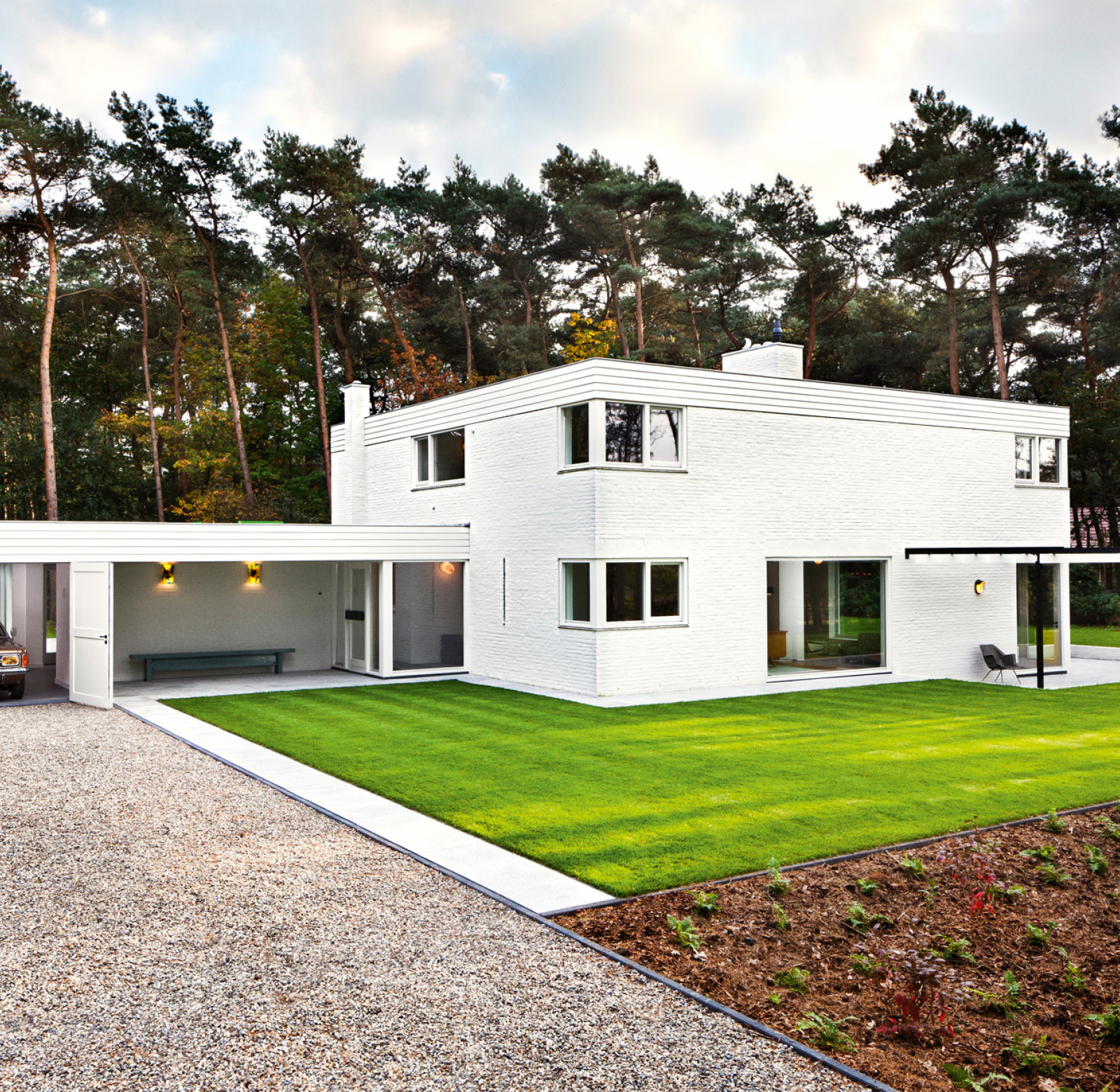 RF0391: Studio Job House > Modular length (inch)