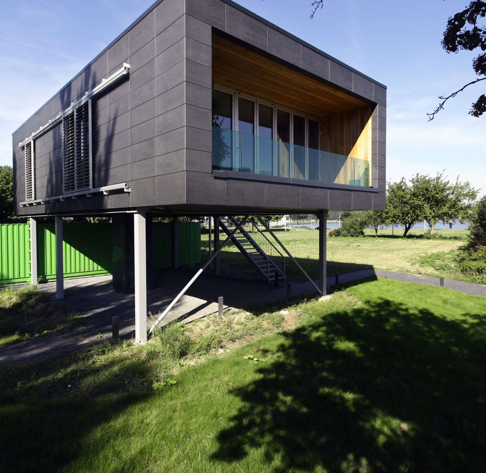 RF0423: Concept Houses Prototype 1 > Modular length (inch)