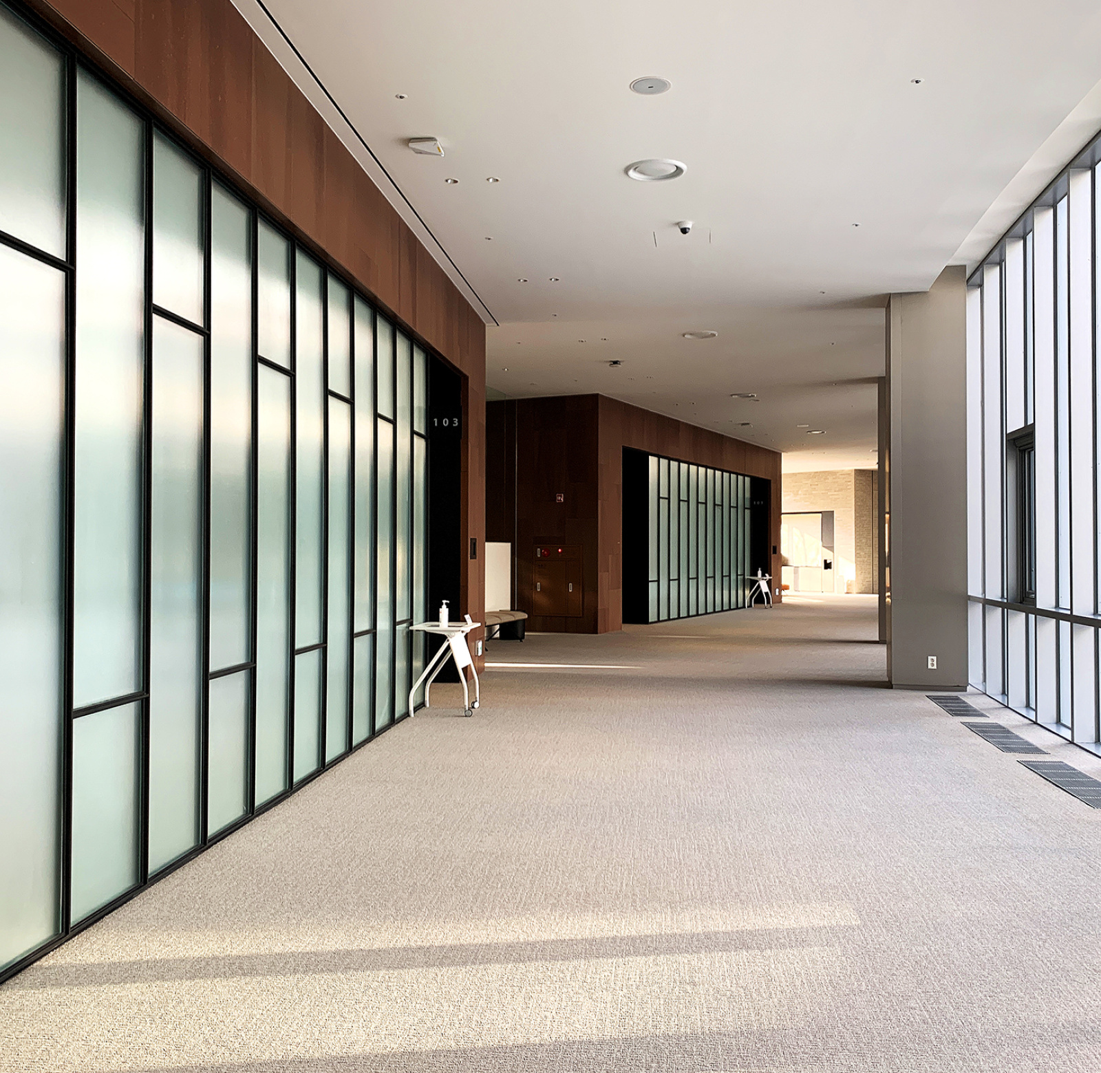 RF0870: Hanwha General Insurance Training Centre > View tile series