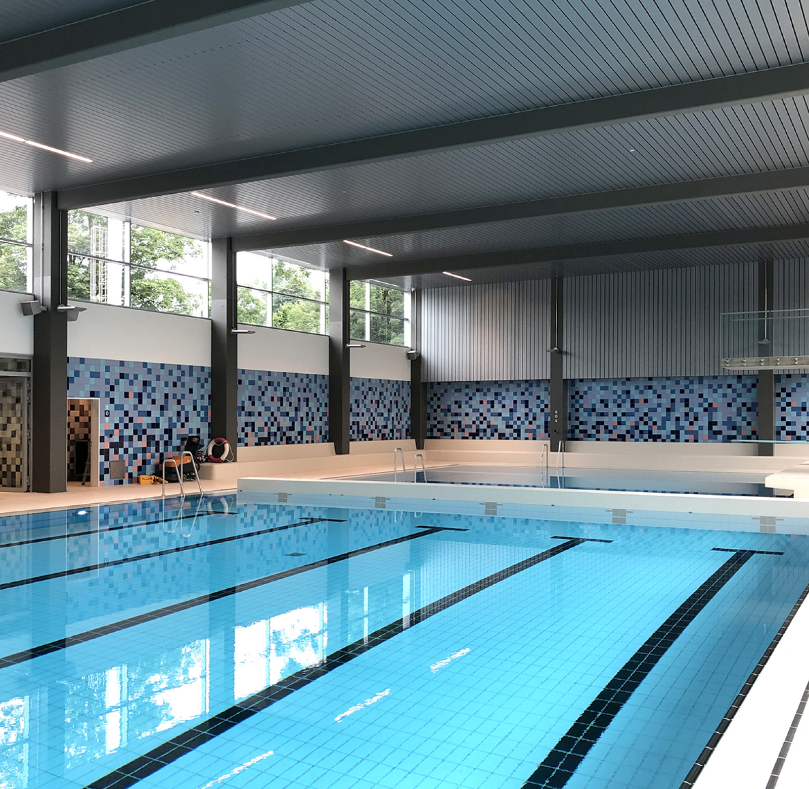 RF0886: Hallenbad Adliswil Sanierung > View tile series