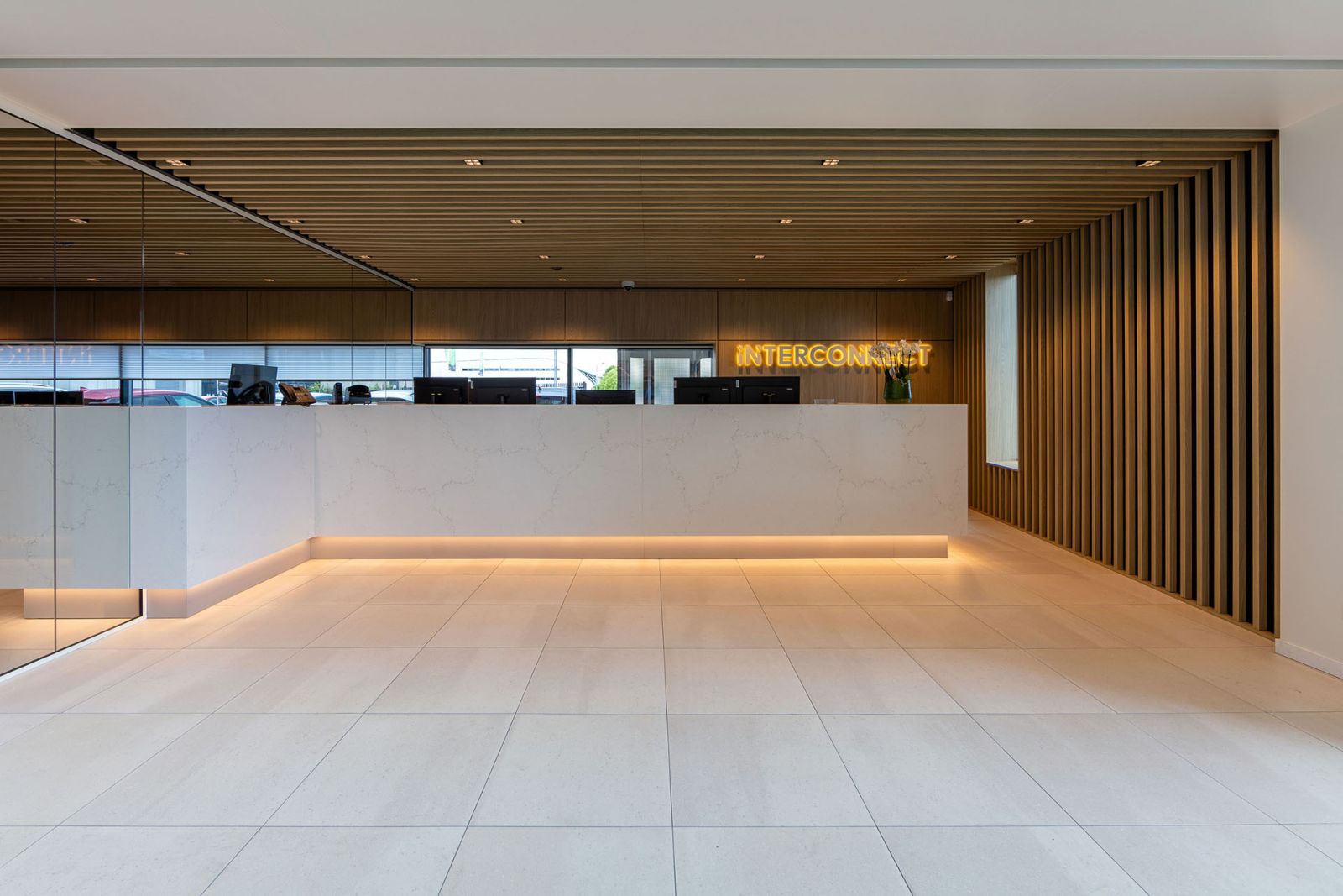 RF0947: Interconnect > View tile series