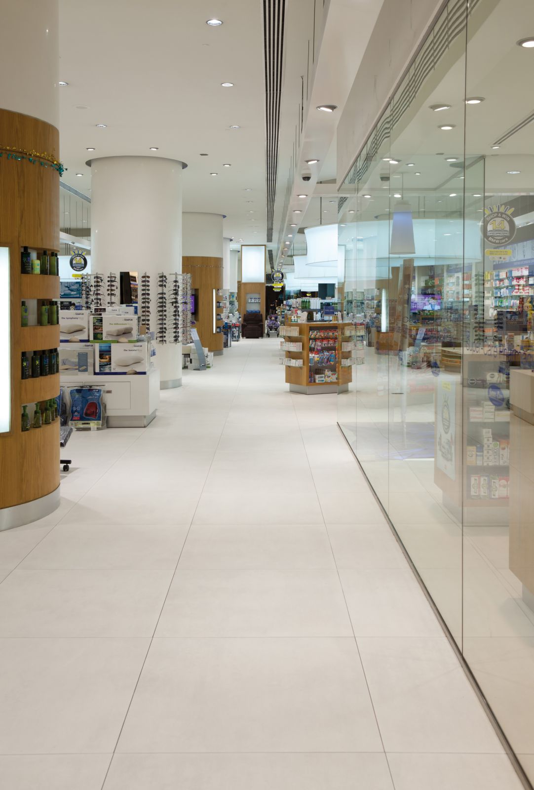 RF0349: SuperCare Pharmacy > Modular length (inch)