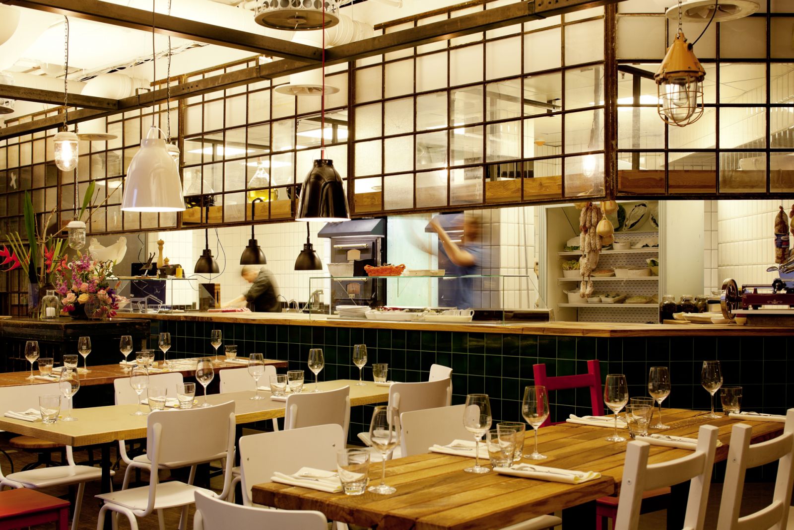 RF0441: VaiVai bar, lounge, restaurant > View tile series