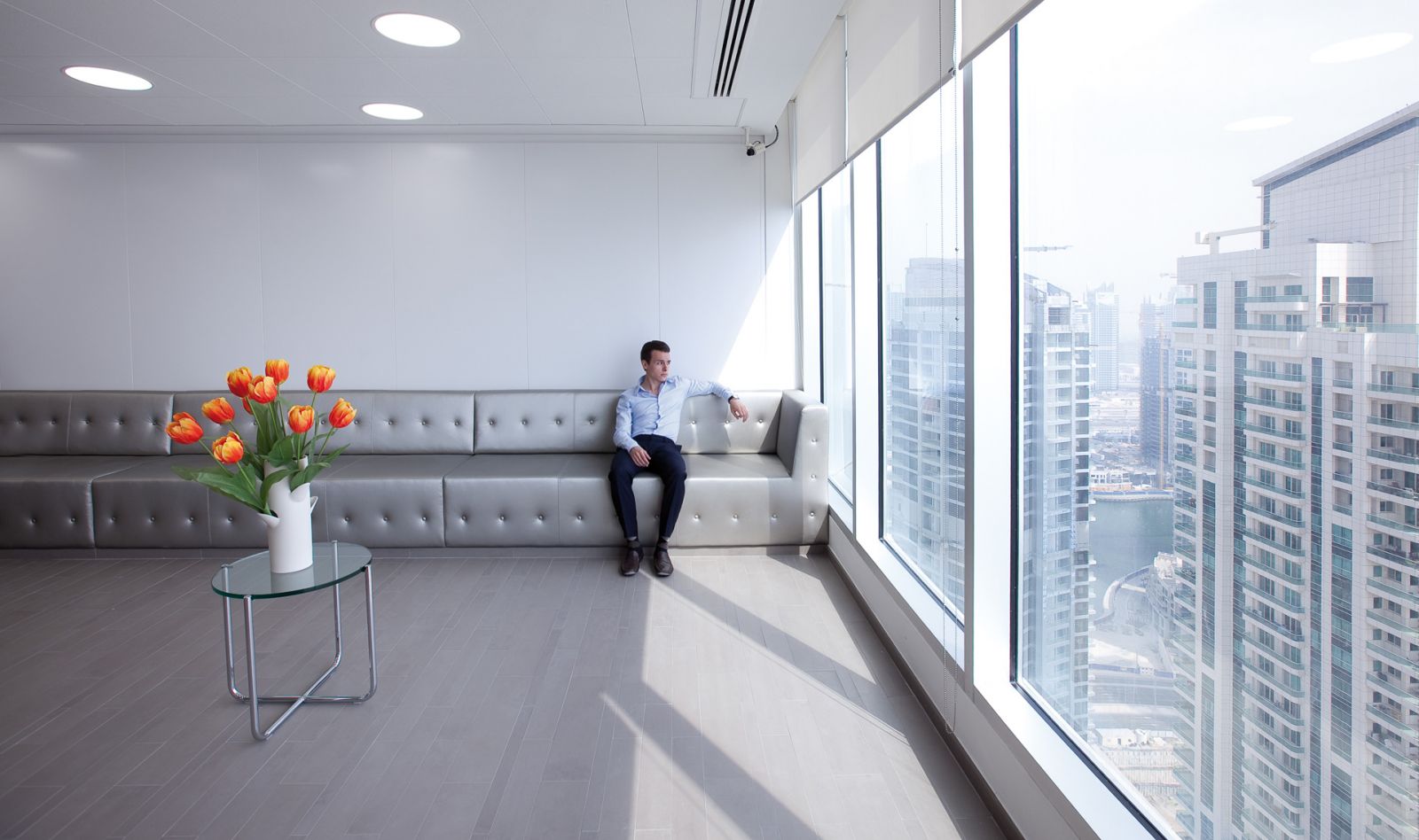 RF0366: Netherlands Embassy Dubai > Modular length (inch)