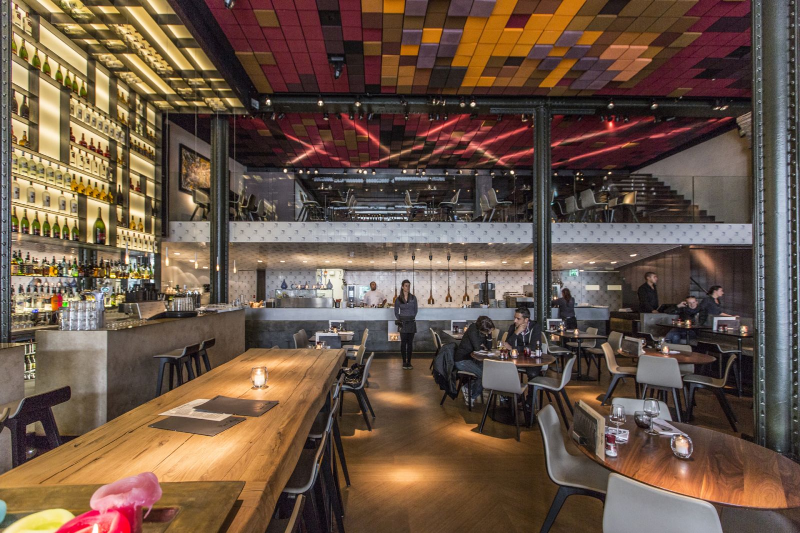 RF0556: Kitchen & Bar Van Rijn > Modular length (inch)